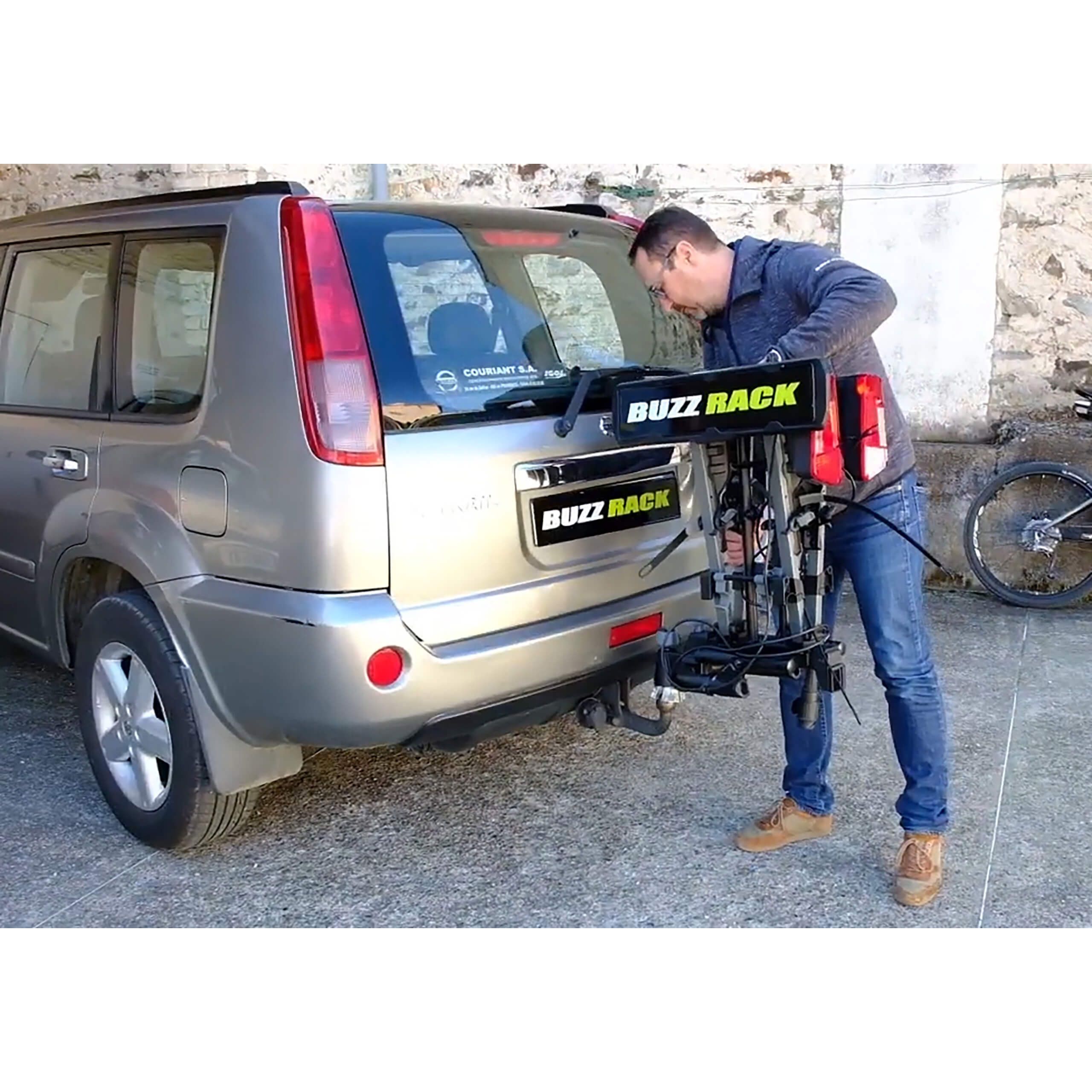 Nosič na tažné zařízení na 2 kola / elektrokola Buzz Rack Eazzy 2